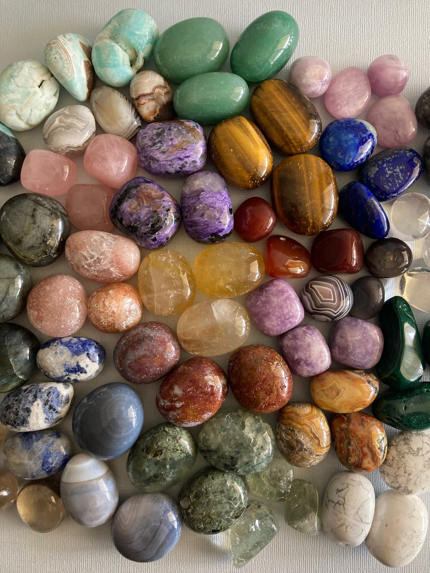 Star-Crossed Stones - Crystal and Gemstone Boutique